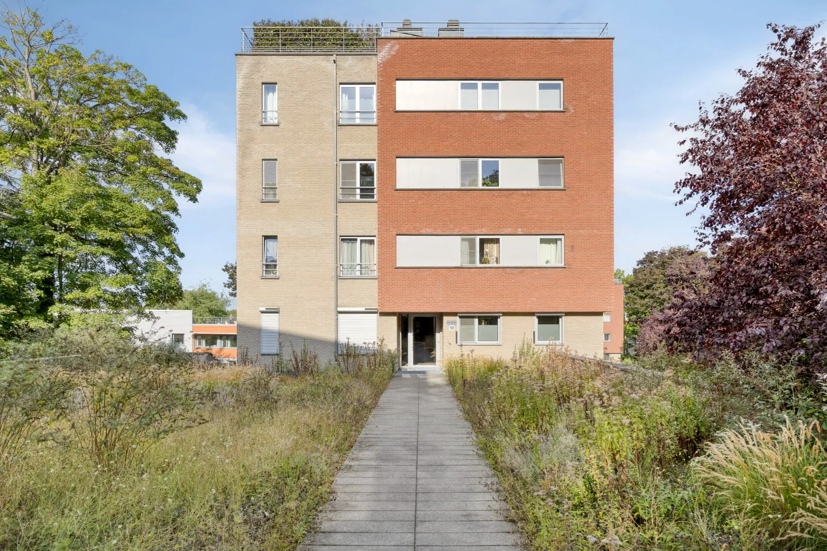Verkocht: Appartement met 2 slaapkamers, staanplaats en 2 terrassen en ...